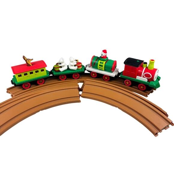 Battat | Matching Sets | Battat All Aboard Christmas Train Set Battery ...